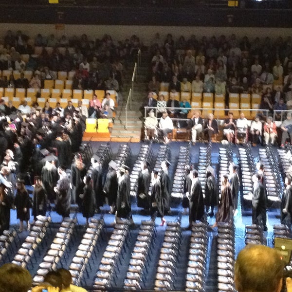 Photos at Memorial Athletic & Convocation (MAC) Center - 7 tips