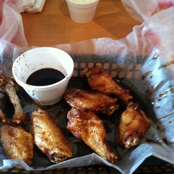 Big Ed's Chicken Pit - 6 tips