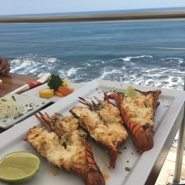 La Hola Beto's (el zunzal) - Seafood Restaurant