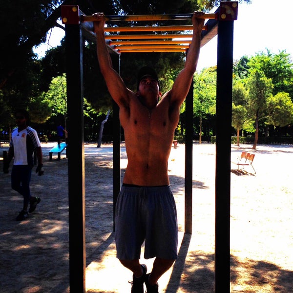 parque retiro calistenia