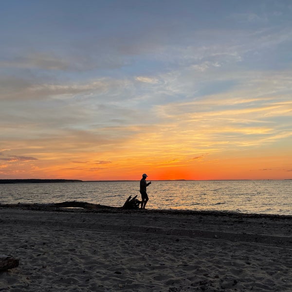 Maidstone Beach - Beach in East Hampton