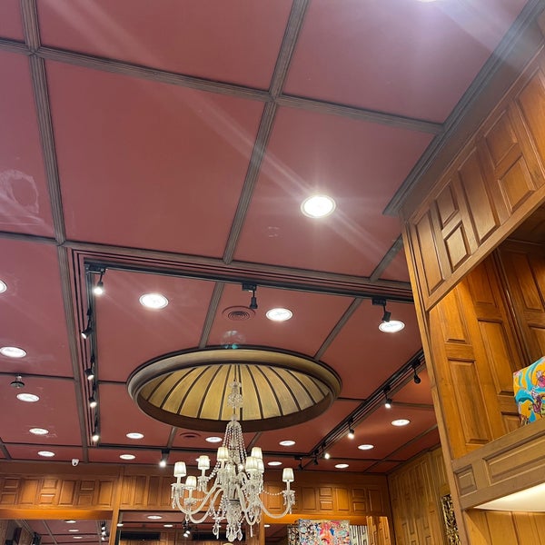 Jim Thompson - บางรัก - 9 Surawong Rd.