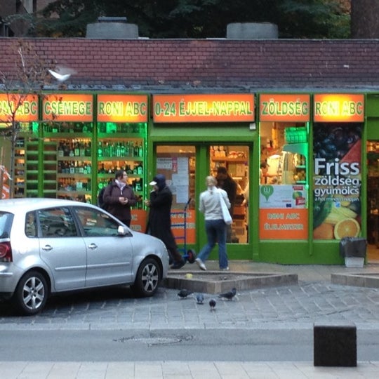 Photos at Roni ABC - Zsidónegyed - 6 tips