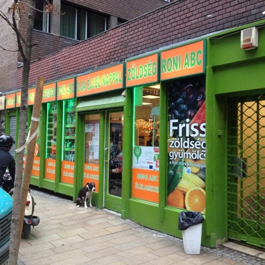 Photos at Roni ABC - Zsidónegyed - 6 tips