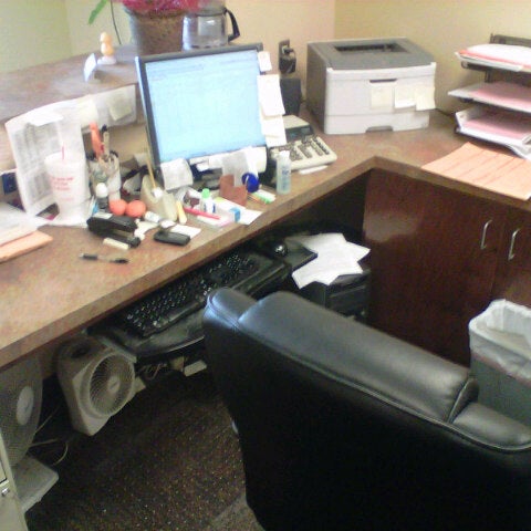 Claude Neon Federal Signs - Office