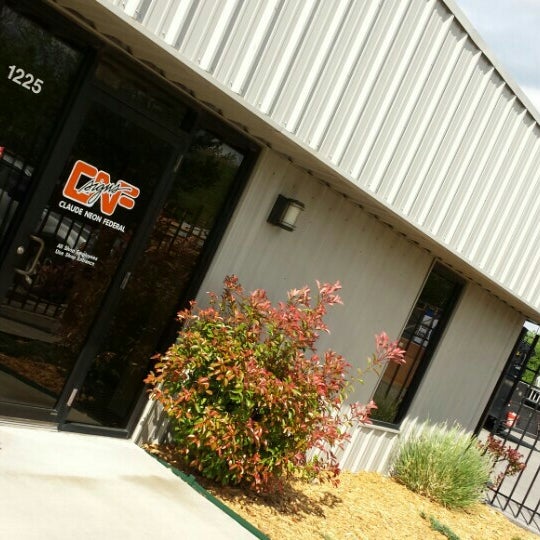 Claude Neon Federal Signs - Office