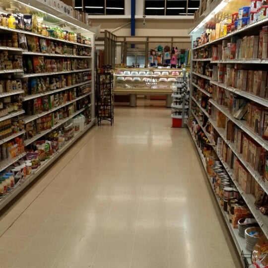 Riba Smith - Supermarket in Panamá
