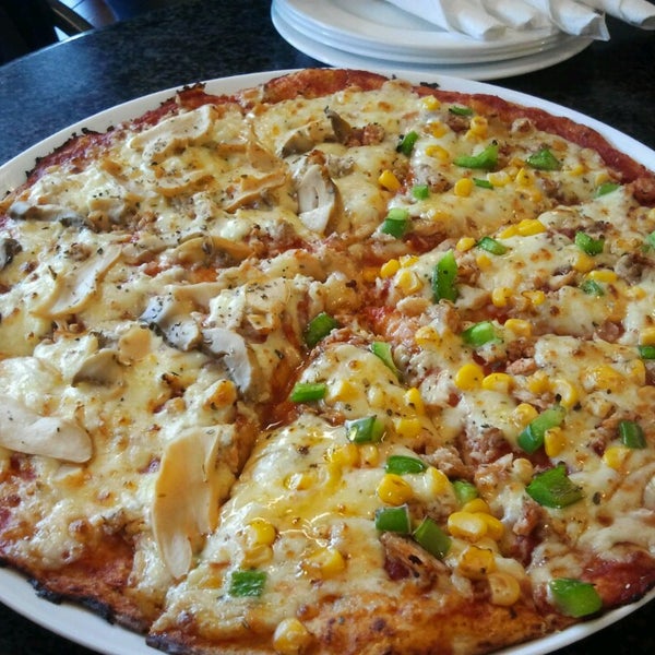 El Mondo Pizzeria - 10 tips from 86 visitors