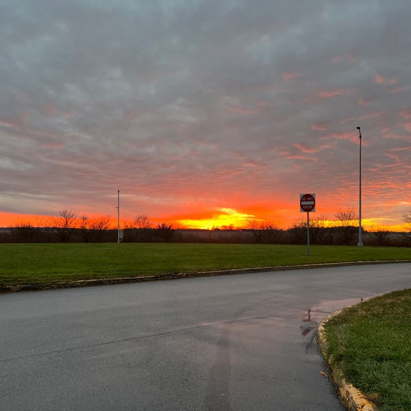 Photos at Lebanon Rest Area Southbound - 22 tips