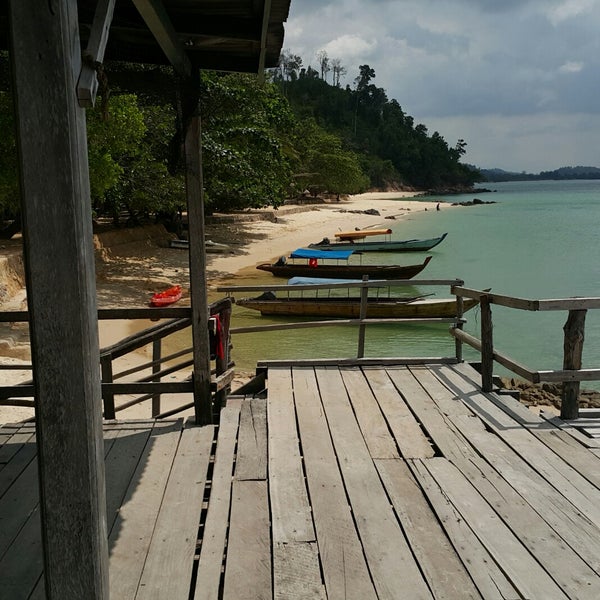 Pantai Mirota - Jalan Trans Barelang