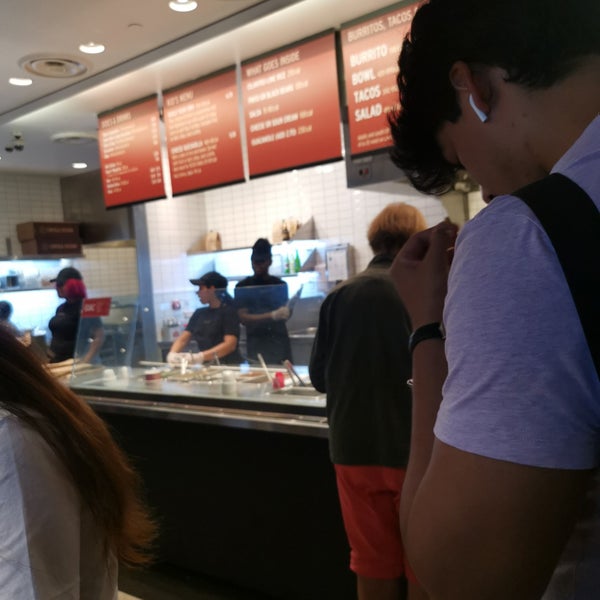 Chipotle Mexican Grill - Mexican Restaurant in Toronto