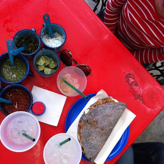 Los Tacos Azules - Plutarco Elías Calles 419