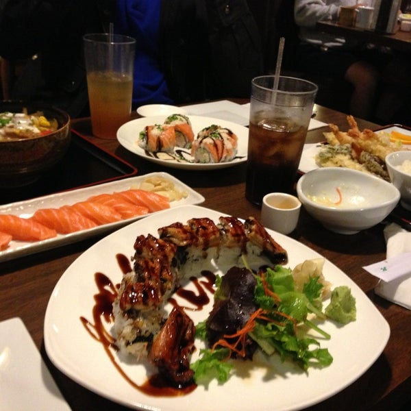 Honda Sushi and Japanese Dining - 3629 Pacific Coast Hwy