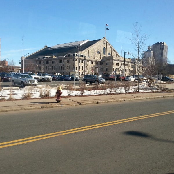 Connecticut Army National Guard Armory - Military Base in Downtown Hartford
