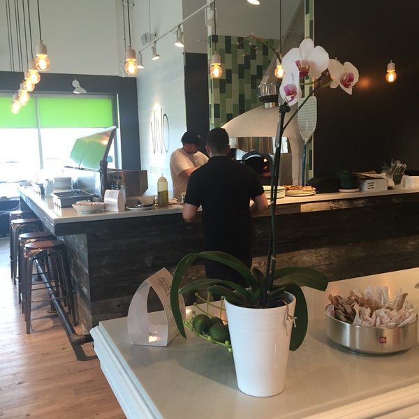 Vivo Pizza And Pasta - Italian Restaurant in Vaughan