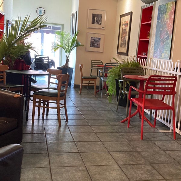 Lakeshore Coffee House - 14 tips