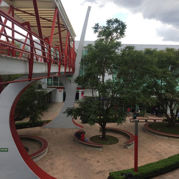Photos at Universidad del Valle de México (UVM Campus Zapopan) - University