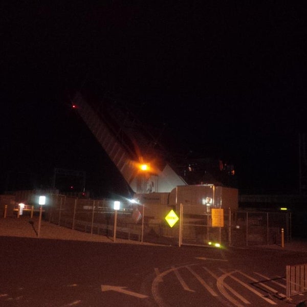 Niantic Rail Bridge - Bridge in Niantic