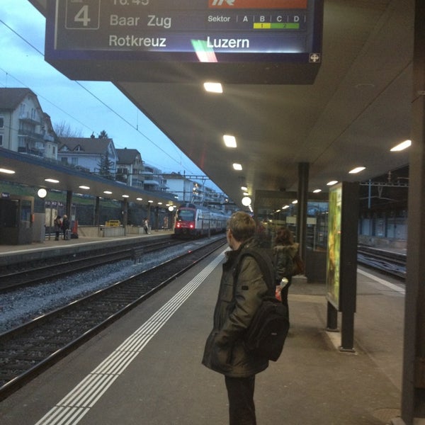 Gleis 3/4 - Platform