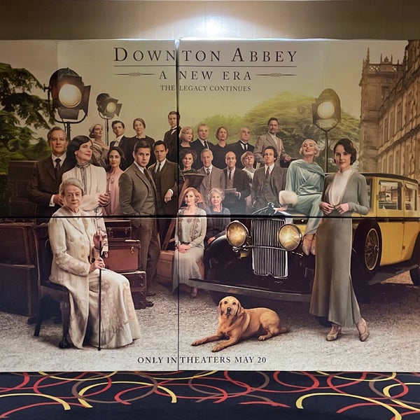 AMC Ward Parkway 14 - 74 tips from 4279 visitors