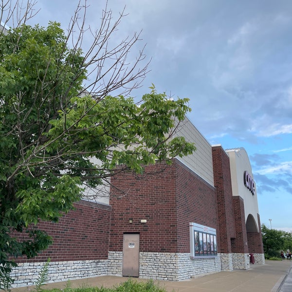 Photos at AMC Showplace Traders Point 12 - Park 100 - 28 tips