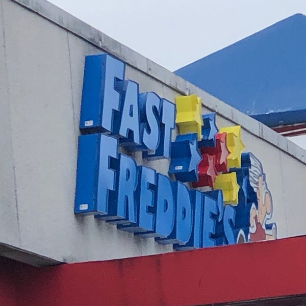 Fast Freddie's - 471 Putnam Pike
