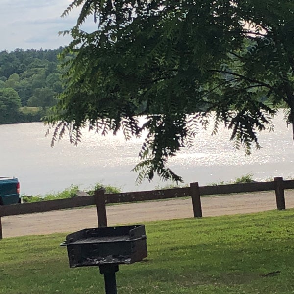 Thompson Dam - Scenic Lookout