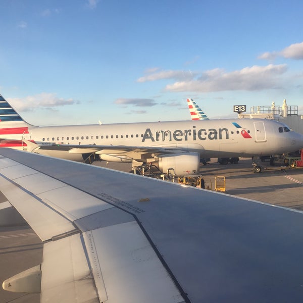 Gate E13 - Airport Gate in Minneapolis