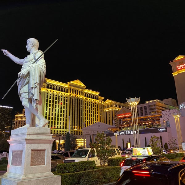 Caesars Palace Parking Garage - 5 tips