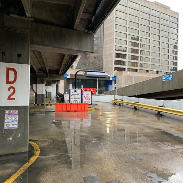 Photos at CNN Center Upper Deck Parking Lot - Downtown Atlanta - 3 tips ...