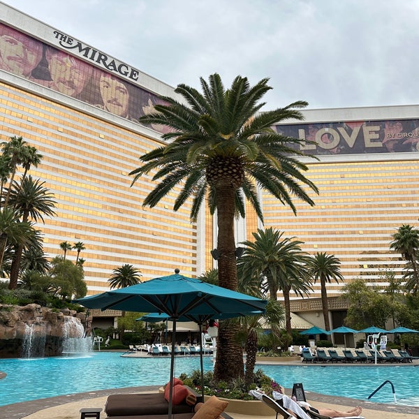 Oasis at The Mirage - Las Vegas, NV