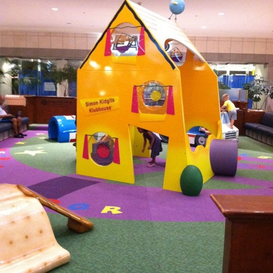 Simon Kidgits Klubhouse (In Mall) - Playground in Port Charlotte