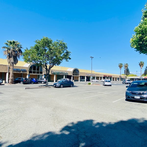 Lawrence Square Plaza Shopping Center - 2 tips