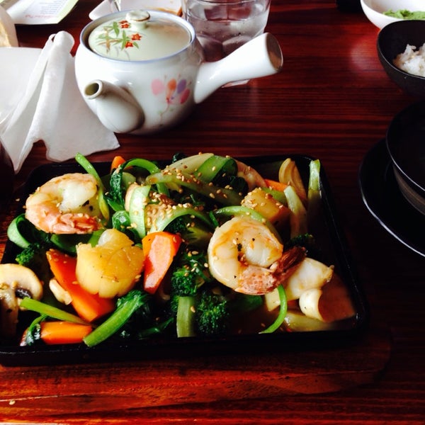 Kawa Sake Sushi Boat - Yarraville, VIC