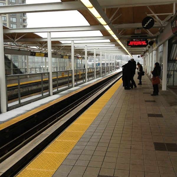 Gilmore SkyTrain Station - 9 tips from 1067 visitors