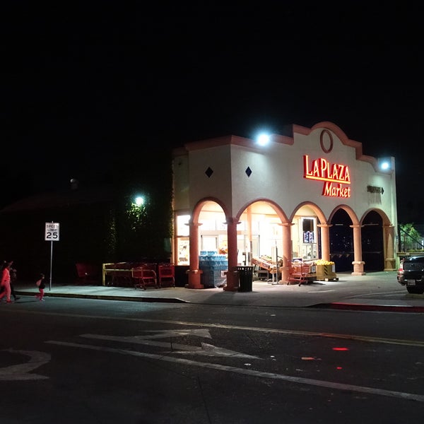 La Plaza Market - Grocery Store