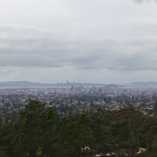 San Francisco Bay Area view point - Scenic Lookout in Oakland