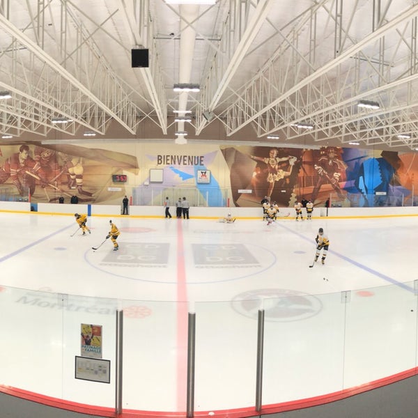 Photos at Arena Bill Durnan - Snowdon - Montréal, QC