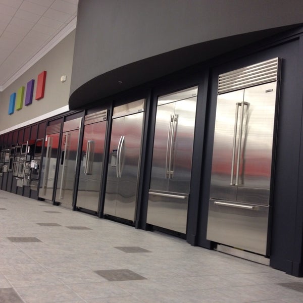 Famous Tate - Miscellaneous Store in Brandon