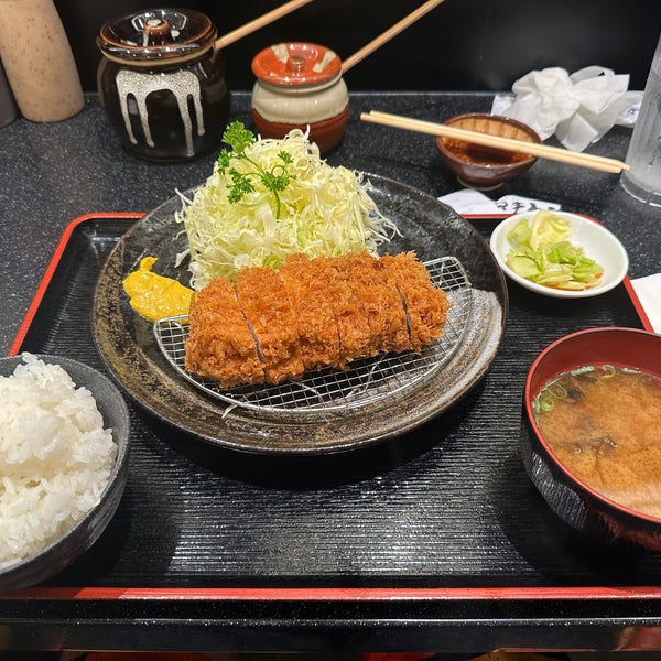 Ginza Bairin Tonkatsu & Yoshoku Bistro - Japanese Restaurant in Honolulu