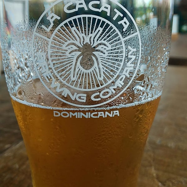 La Cacata Brewing Company - Beer Bar in La Fe