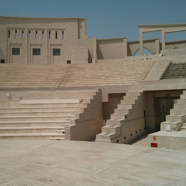 Katara Amphitheatre - القطيفية القصار عنيزة - Katara Cultural Village
