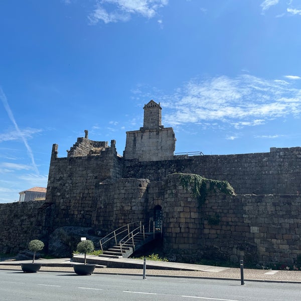Castelo de Ribadavia | Castelo dos Condes Sarmiento de Ribadavia ...