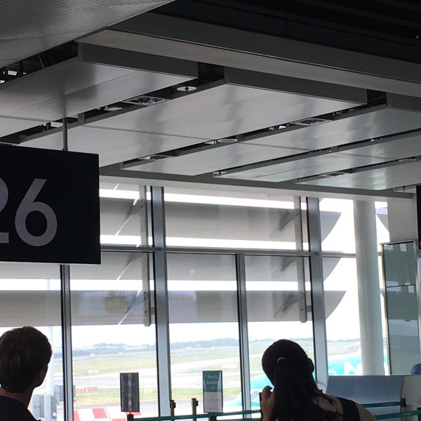 Gate 426 - Terminal 2