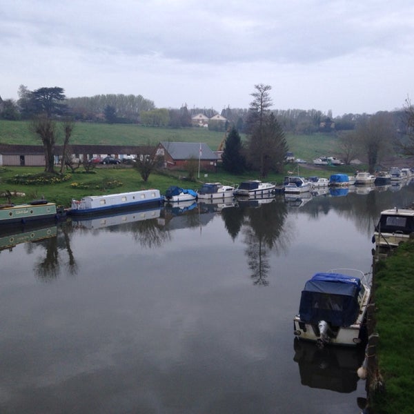 Photos at East Farleigh Railway Station (EFL) - Train Station