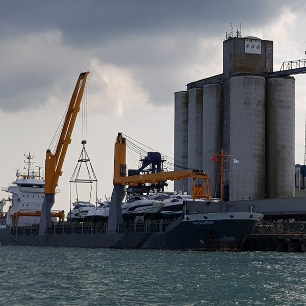 Western Dock - Freemantle - Southampton, Hampshire