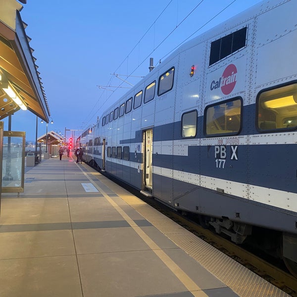 Santa Clara Caltrain Station - 30 tips from 4332 visitors