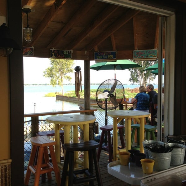 Island Grill at Mayea Marina - American Restaurant in Fair Haven