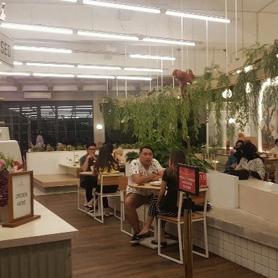 De Mandailing Cafe n Eatery MERR - 7 visitors