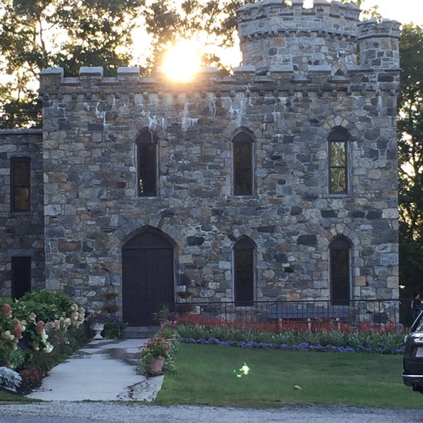 Photos at Winnekinni Castle - 4 tips from 333 visitors